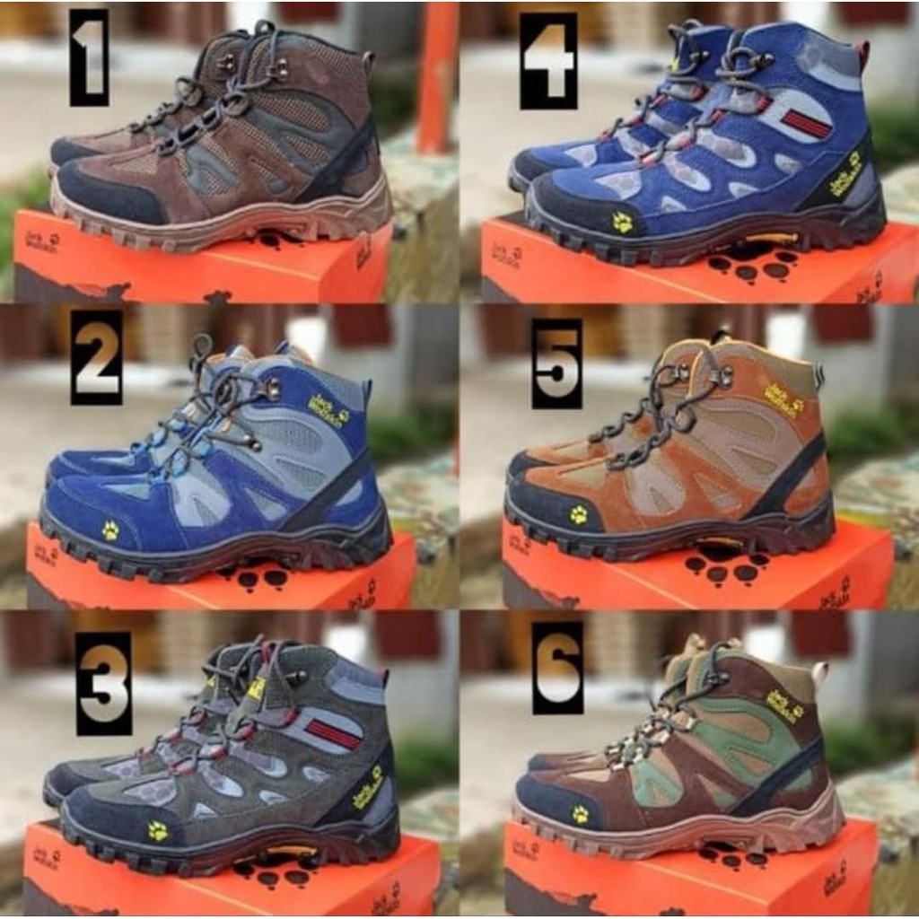 Jual Sepatu Hiking Gunung | Shopee Indonesia