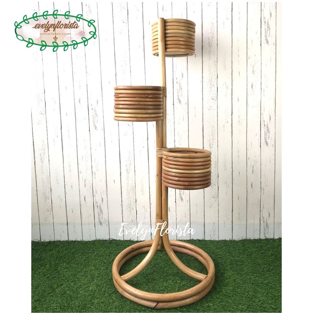 Jual Standing Pot Rotan Tangga Susun Tiga Tingkat Rangka Keranjang ...