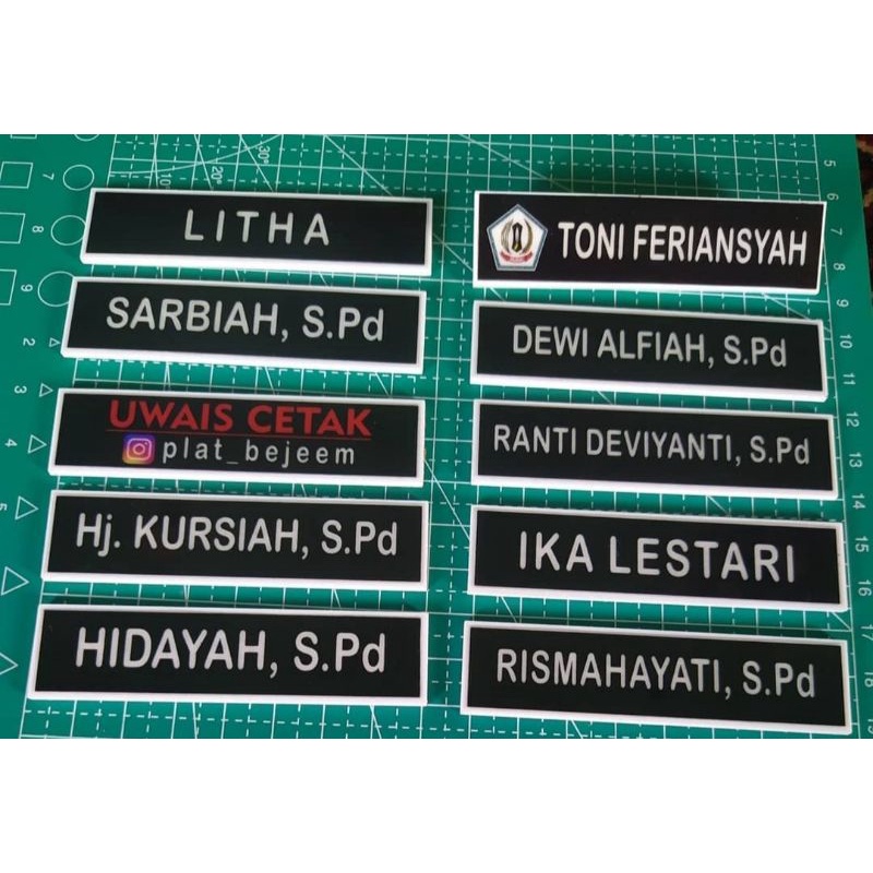 Jual name tag biasa pengait Magnet | Shopee Indonesia