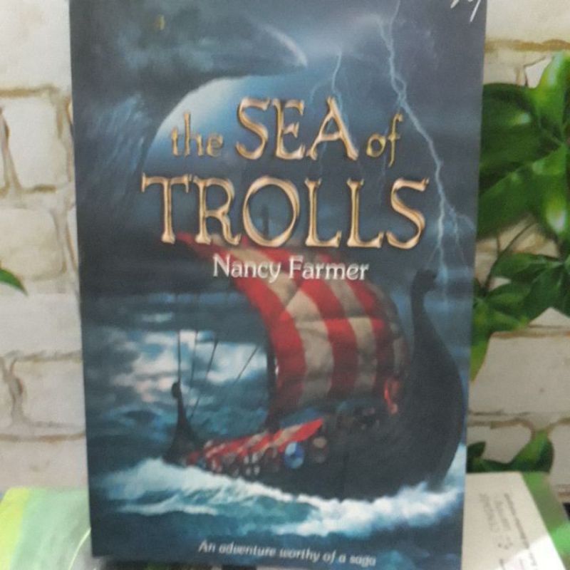 Jual BUKU NOVEL ORIGINAL THE SEA OF TROLLS | Shopee Indonesia