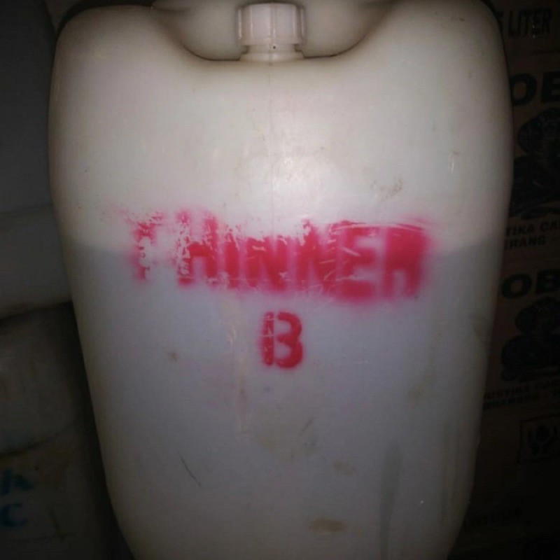 Jual Pengencer Cat Thinner Synthetic B untuk Cat Minyak dan Kayu 1 ...