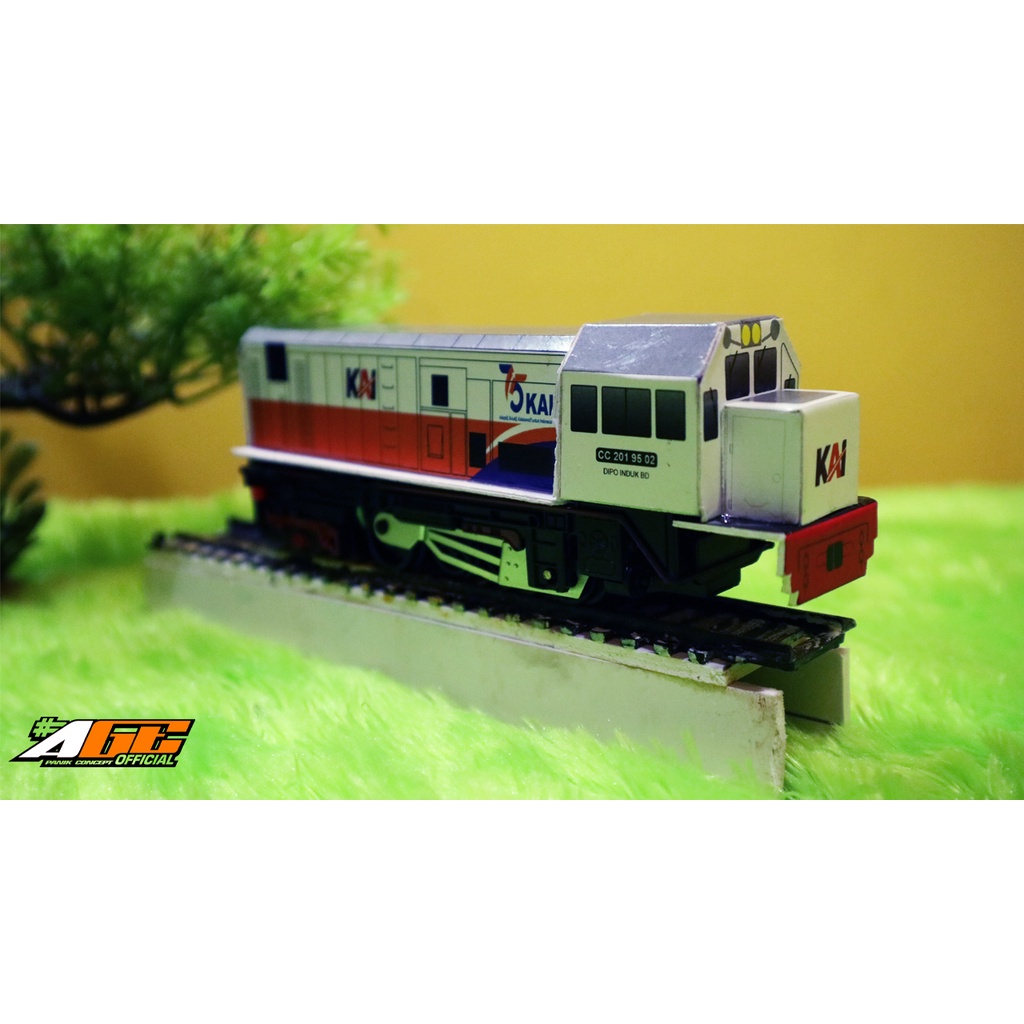 Jual Lokomotif Kereta Api Indonesia KAI Railking Kereta Mainan Miniatur ...