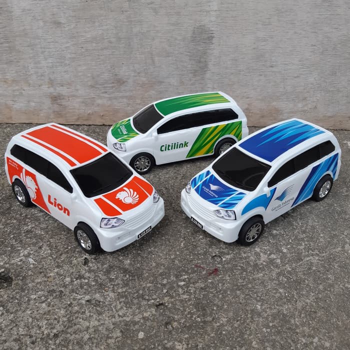 Jual Mainan mobilan garuda citilink lion - mainan mobil dorong ...