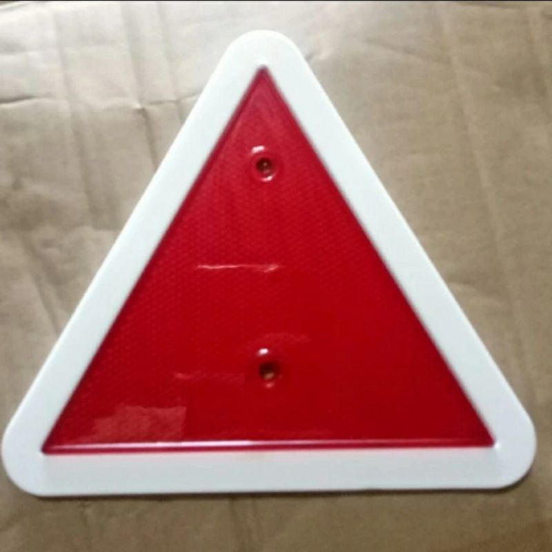 Jual TAIL REFLECTOR TRIANGLE/REFLECTOR SEGITIGA BUNTUT/BELAKANG MOBIL ...