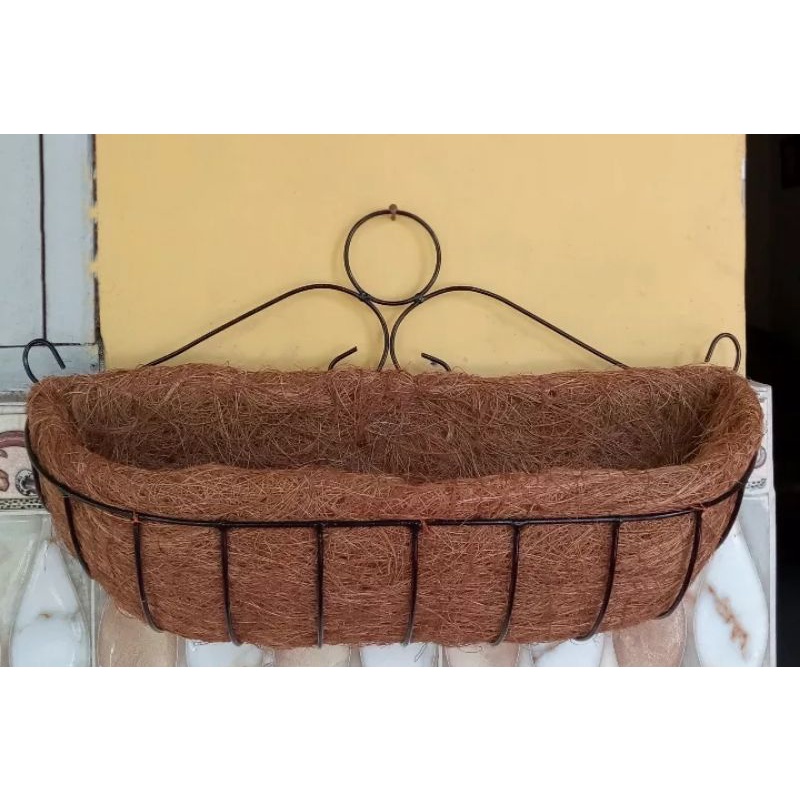 Jual POT DINDING PANJANG model b pot sabut kelapa bunga anggrek ...