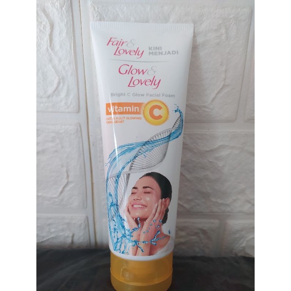 Jual FAIR N LOVELY vitamin C facial wash 100ml / pencerah muka sabun ...