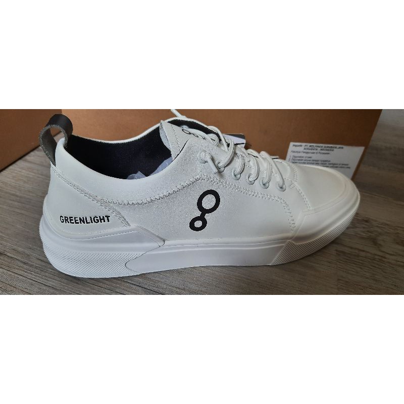 Jual Sepatu Putih Ariel Greenlight Original | Shopee Indonesia