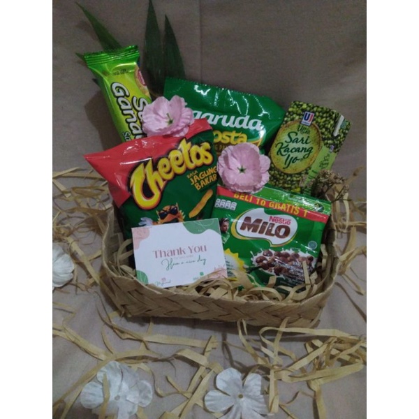 Jual HAMPERS SNACK BOX / HAMPERS BESEK/ HAMPERS SNACK BESEK/ GIFT ...