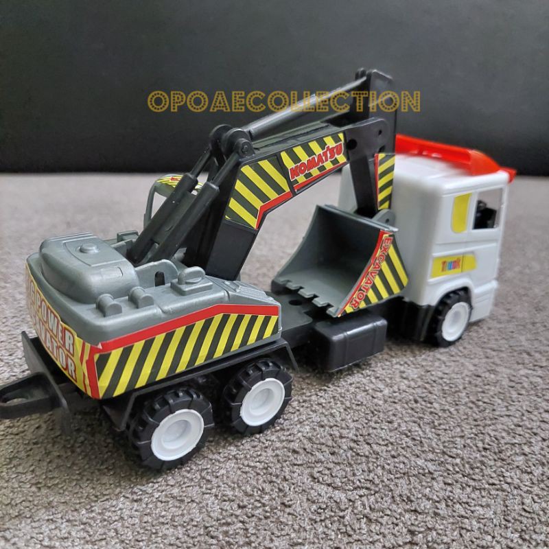 Jual mainan mobil truck bego enginering konstruksi - UNDER CONSTRUCTION ...