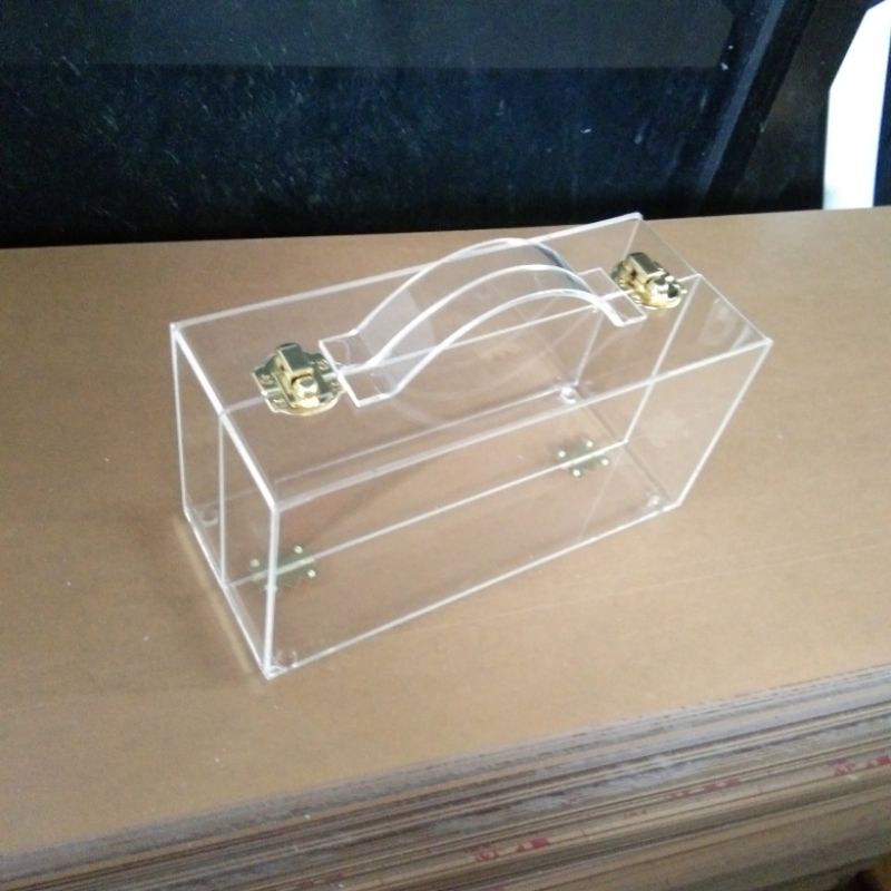 Jual Acrylic tempat tas cewe / tas pesta | Shopee Indonesia
