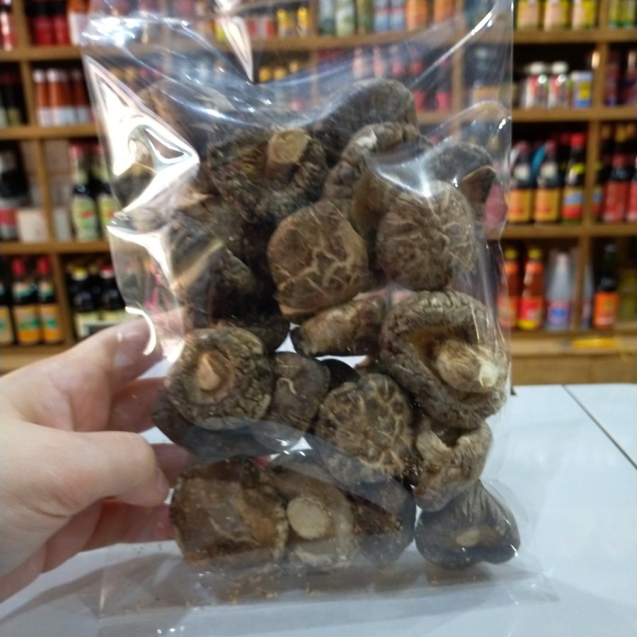 Jual HS Jamur shitake / shiitake mushroom / Hioko Grade A Rp10.000 ...