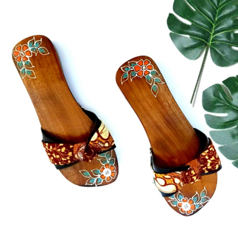 Jual [ORIGINAL SANDAL KAYU] Sandal Slop Wanita tali Batik/ Sendal Kayu ...