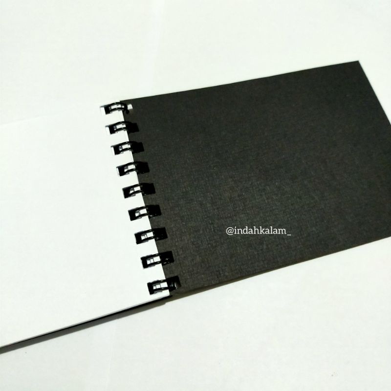 Jual Notebook Mini A7 (50 lembar) - Sovenir Buku Saku Polos Spiral ...
