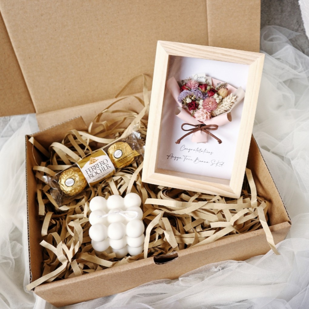 Jual Dried flower Frame /Buket bunga kering dalam Figura 4R Mix ...