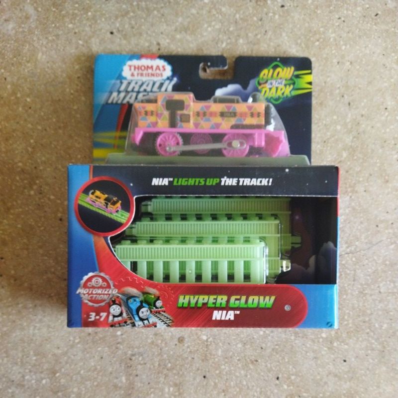 Jual Thomas and Friends Track master glow in the dark hyper glow nia ...
