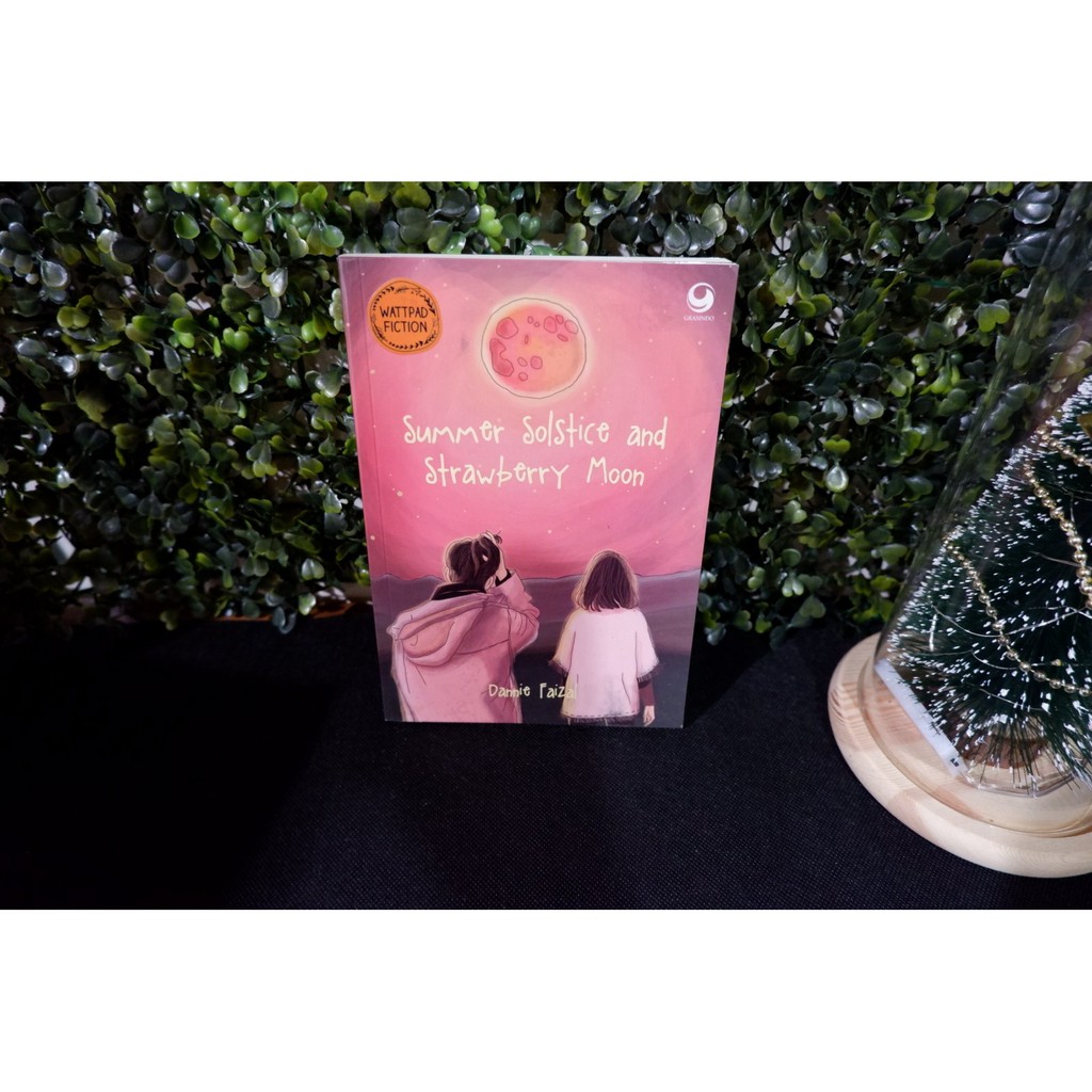 Jual Novel Summer Solstice and Strawberry Moon by Dannie Faizal ...