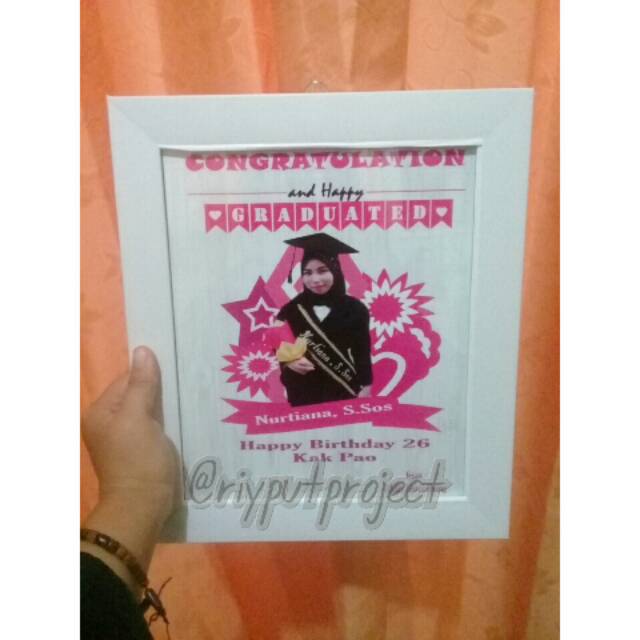 Jual Bingkai hadiah / gift wisuda / kado wisuda | Shopee Indonesia