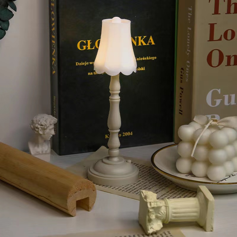 Jual Lampu Meja Mini - Gaya Eropa Mini Retro Lampu Untuk Dekorasi Kamar ...