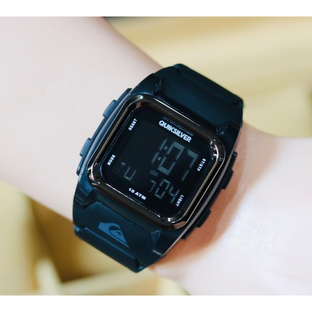 Jual DIGITAL Jam Tangan Pria Quick Silver Rubber Digital Tanggal Hari ...