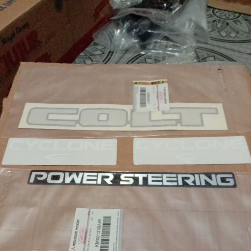 Jual Stiker COLT L300 satu set 4biji COLT/POWER STEERING/CYCLONE 2biji ...