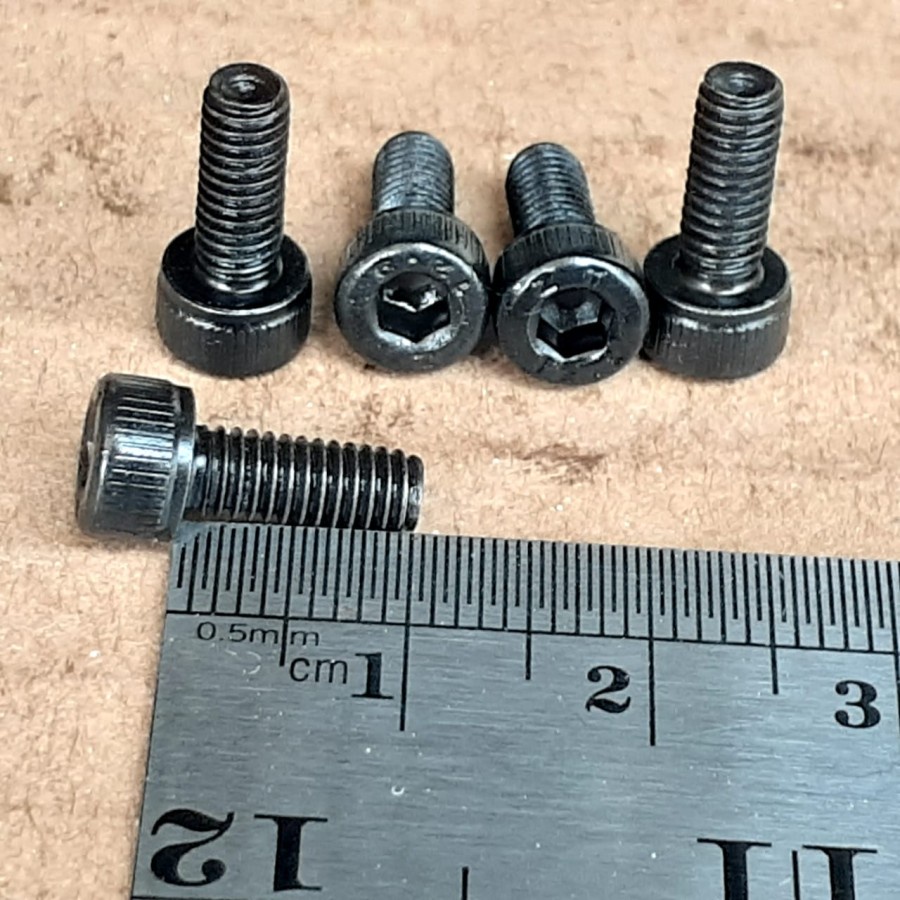 Jual BAUT L M4 X 10 BAJA PANJANG 1 CM 1CM BAUD L BAJA M4X10 KUNCI L3 L ...