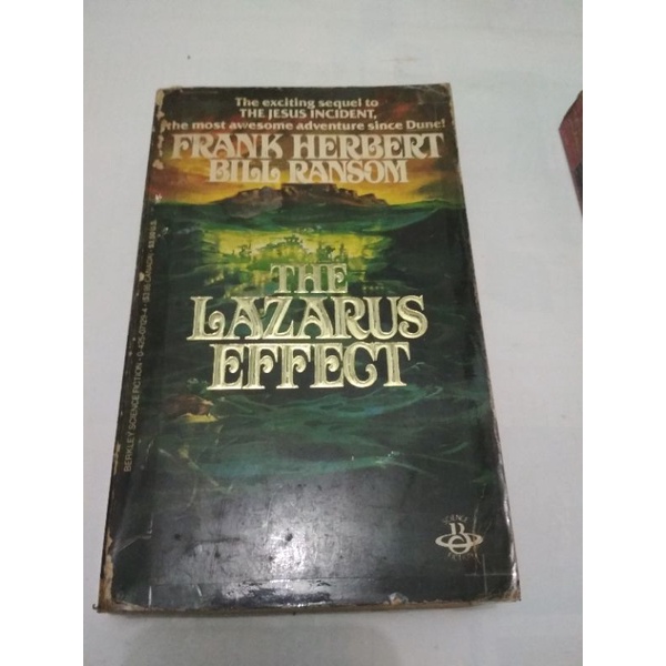 Jual Novel THE LAZARUS EFFECT FRANK HERBERT BILL RANSOM | Shopee Indonesia