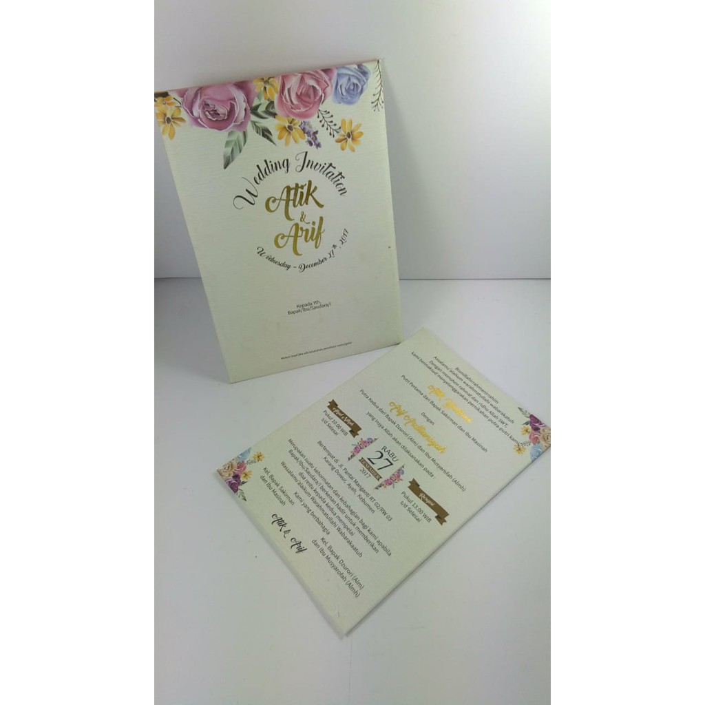 Jual Undangan Pernikahan Hard Cover Potret | Shopee Indonesia