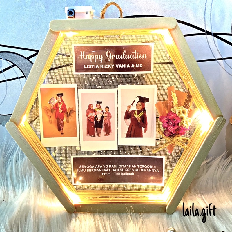 Jual Hexagon frame with dried flower Rustic / kado ulang tahun / wisuda / Anniversary / wedding ...
