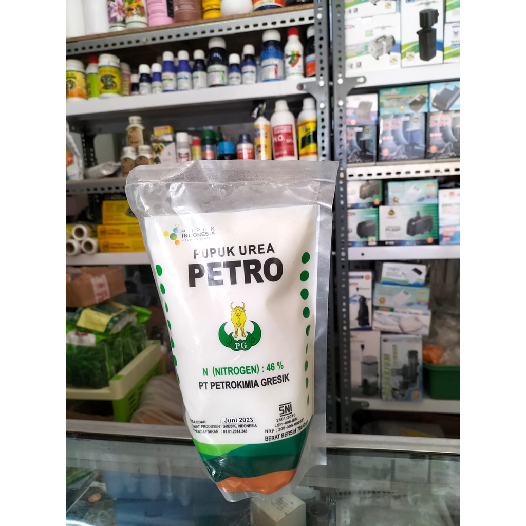 Jual Pupuk UREA Putih PETRO kemasan pabrik 750 gram Non subsidi ...
