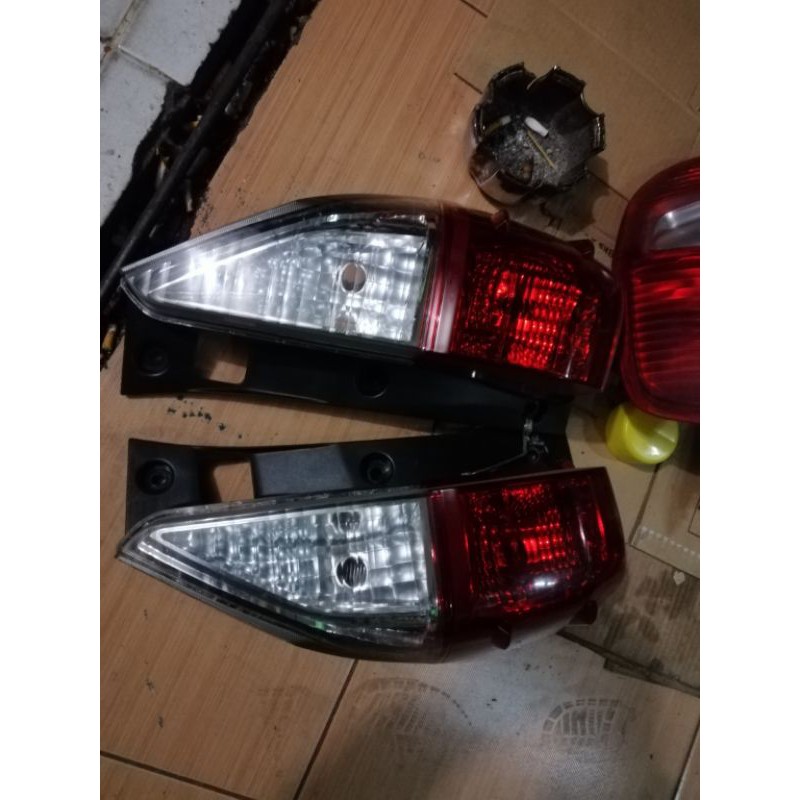 Jual stop lamp lampu belakang inova Reborn original | Shopee Indonesia
