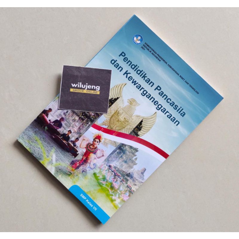 Jual Buku PKN Pendidikan Pancasila dan Kewarganegaraan Kurikulum 2021 ...