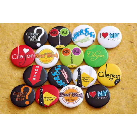 Jual Pin Bulat Laminasi Kulit Jeruk Ukuran Besar 58mm Bisa Custom ...