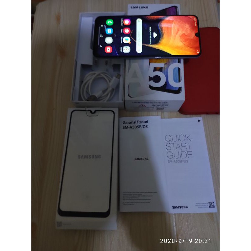 Jual samsung galaxy a50 ram 6/128 lengkap mulus | Shopee Indonesia
