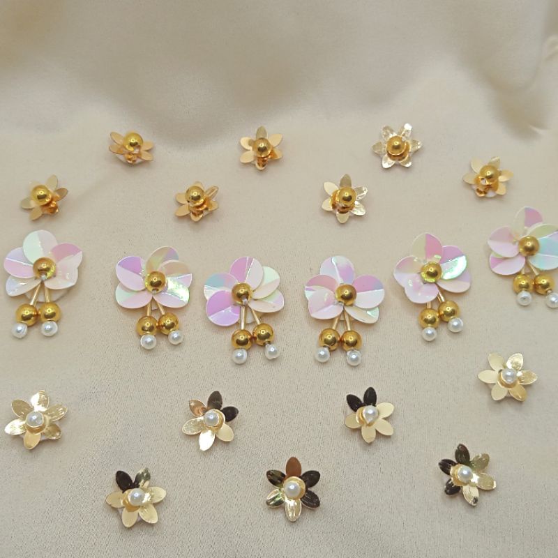 Jual 1 set Payet Bunga Rangkai White ab and Gold + Bunga kecil Gold ...