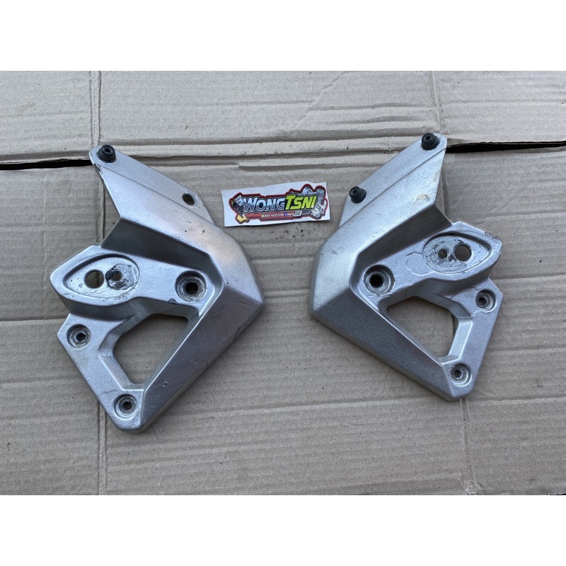 Jual kupingan breket braket barong tiger 2010 - 2013 ori copotan motor ...