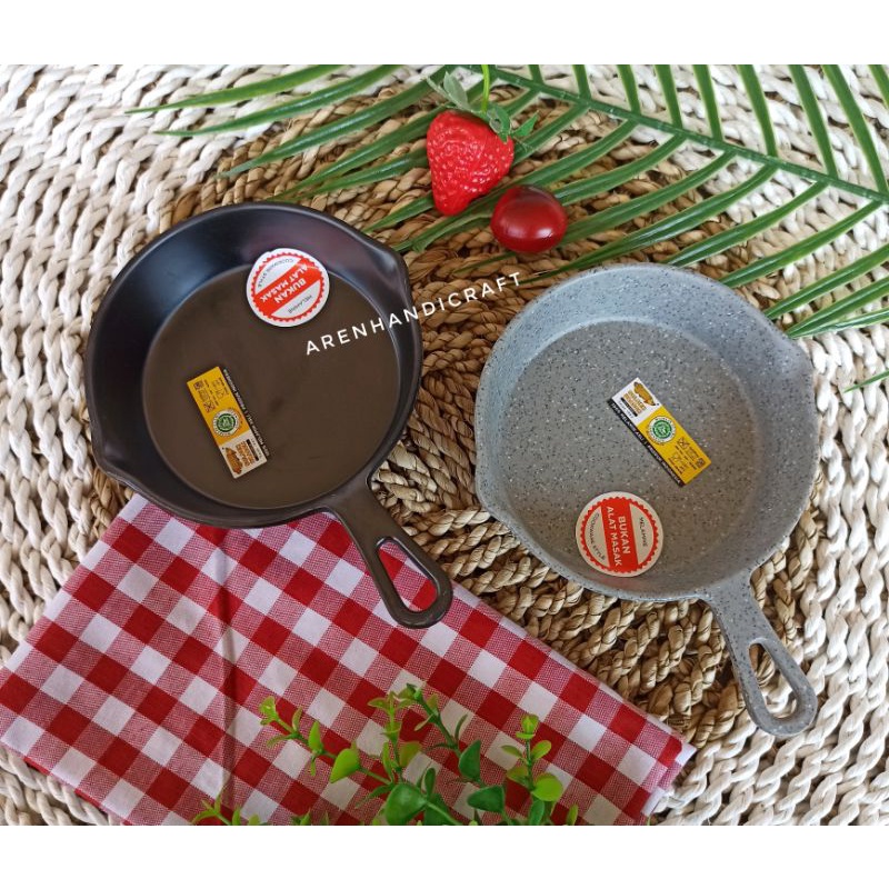 Jual ARENHANDICRAFT piring teflon mini melamin | Shopee Indonesia