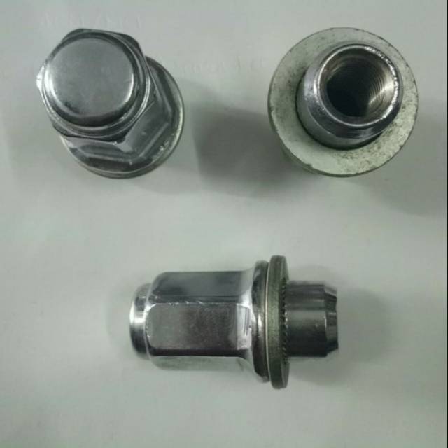 Jual Mur Roda Racing Toyota Innova Fortuner Hilux | Shopee Indonesia