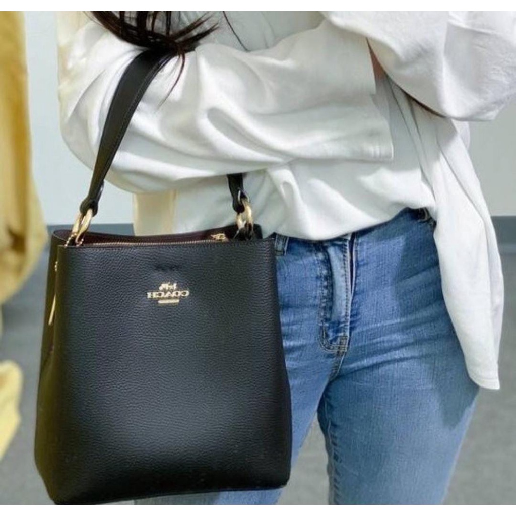 Jual Small Town Bucket Bag Black 1011 | Shopee Indonesia