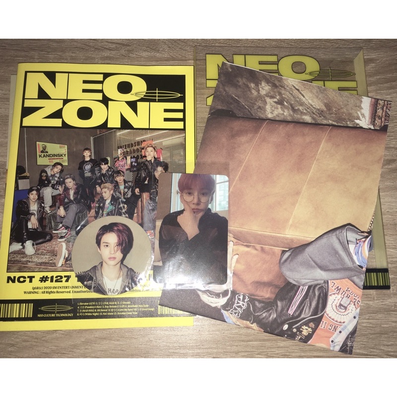 Jual ALBUM NEOZONE PC DOYOUNG (no damage) | Shopee Indonesia