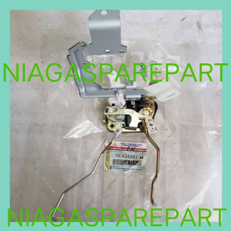 Jual DOOR LOCK CANTER KIRI / KANAN - MK434981 MK434982 MITSUBISHI ...