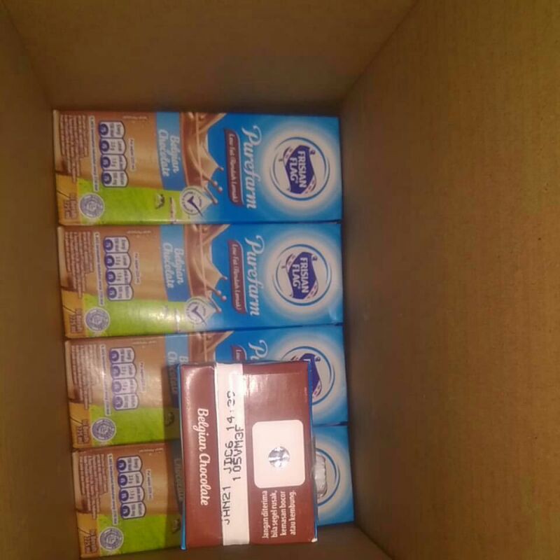 Jual Susu kotak frisian flag strawberry dan cokelat 225 ml | Shopee Indonesia