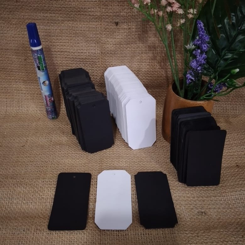 Jual HANG TAG POLOS PUTIH DAN HITAM BAHAN TEBAL 360 GR | Shopee Indonesia