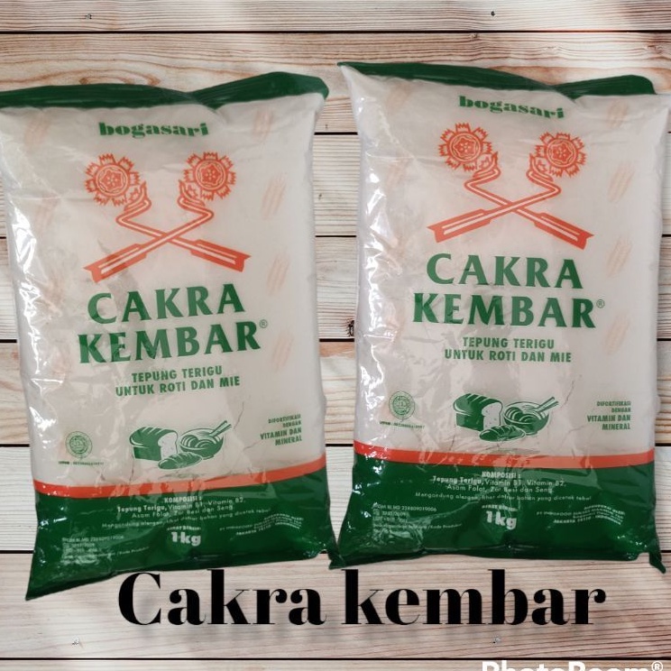 Jual TEPUNG CAKRA KEMBAR 1KG / TEPUNG BOGASARI / TEPUNG TERIGU / TEPUNG ...