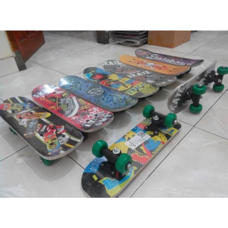 Jual skateboard anak - papan seluncur - mini skate board - sepatu roda ...
