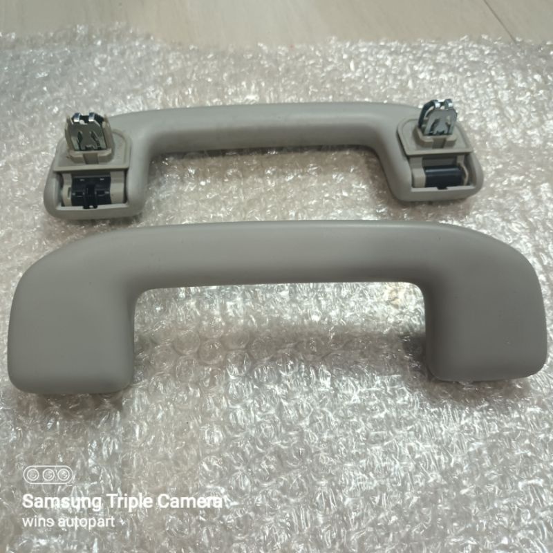 Jual hendel handle handgrip pegangan dalam plafon innova inova fortuner ...