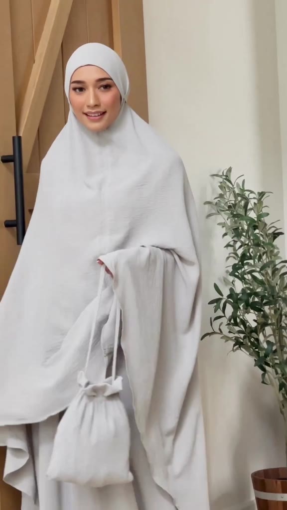 Jual Lozy Hijab - Fatima Prayer Set (Mukena Airflow Umroh Haji ...