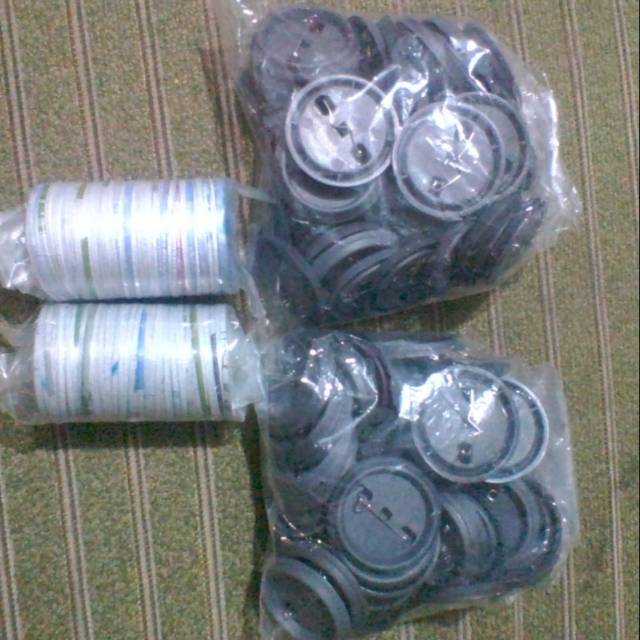 Jual Bahan Pin Hitam 44mm Tanpa Mika isi 100 piece | Shopee Indonesia