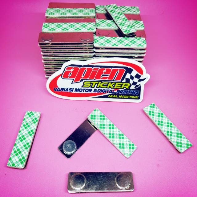 Jual MAGNETIC MAGNET NAMA DADA NAME TAG 1 SET Uk. 45 mm | Shopee Indonesia