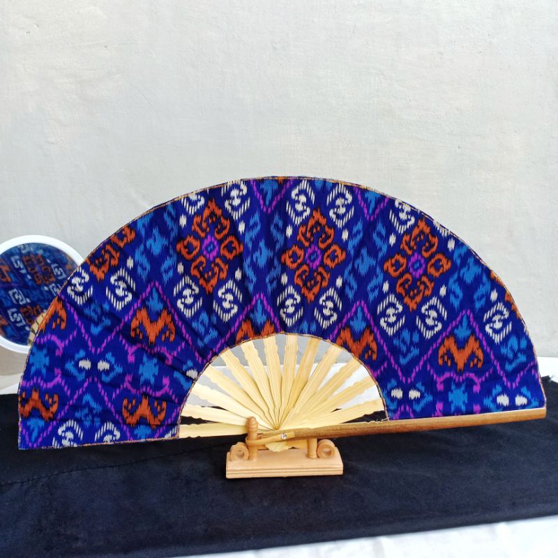 Jual Kipas Batik Besar 28 cm Khas Bali / Souvenir Pernikahan / Souvenir ...