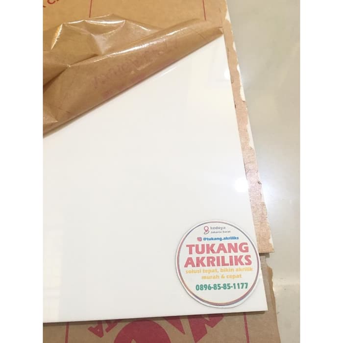 Jual Akrilik 2mm Putih Kapur / Putih Banget gak tembus Marga Cipta 20x30cm | Shopee Indonesia